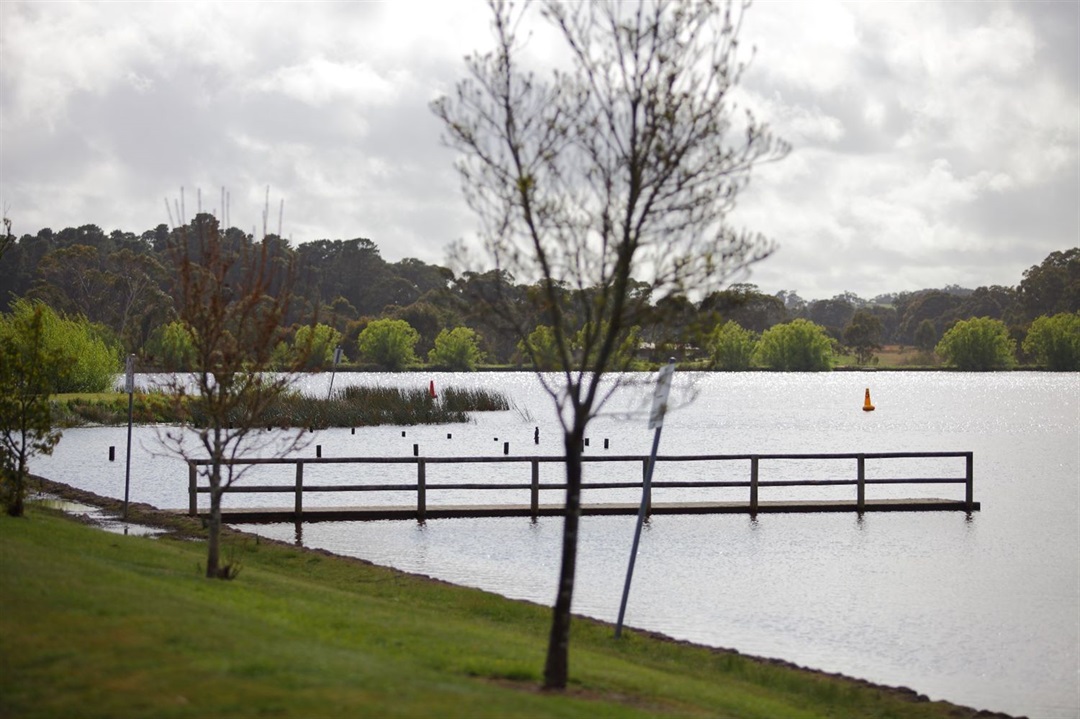 Beaufort Lake - Pyrenees Shire Council